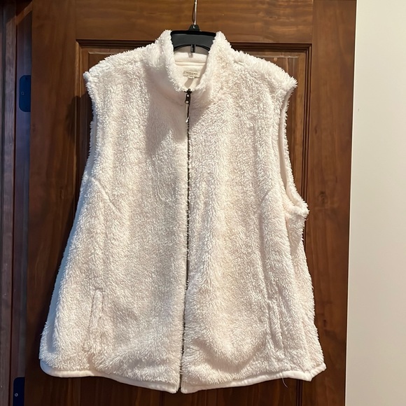 Sonoma | Jackets & Coats | Womens Reversible Sonoma Vest | Poshmark